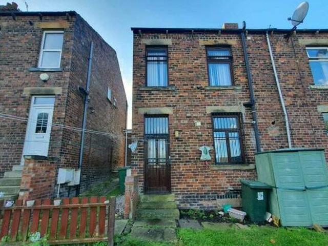 1 bedroom terraced house for rent in Walker Street Dewsbury WF12