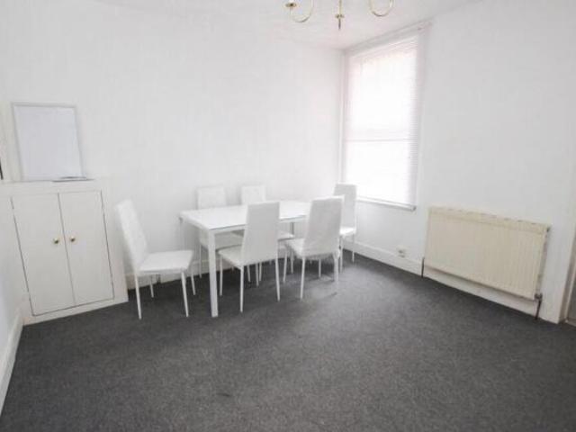 1 bedroom terraced house for rent in West Hill, Reading, RG1
