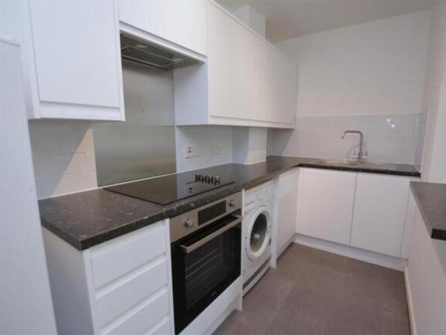 1 bedroom terraced house for rent in Wilfred Owen Close, London, SW19