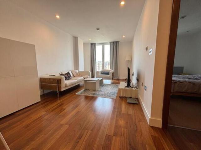1 bedroom terraced house for rent in The Hayes, City centre, CF10