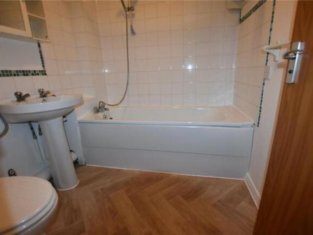 1 bedroom terraced house for rent in Tillett Square, London, SE16