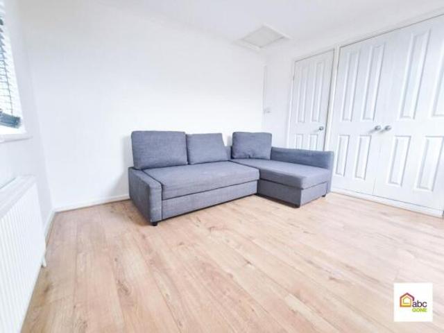 1 bedroom terraced house for rent in Vermeer Ride, Chelmsford, CM1