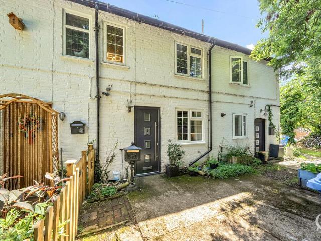1 bedroom terraced house for sale