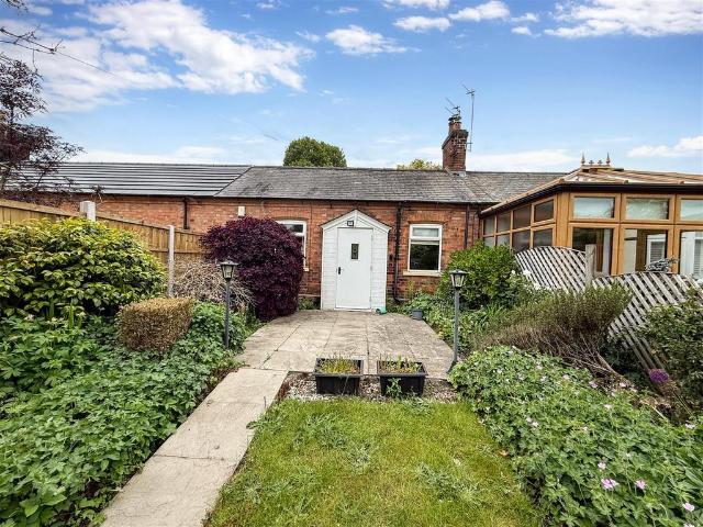1 bedroom terraced house for sale