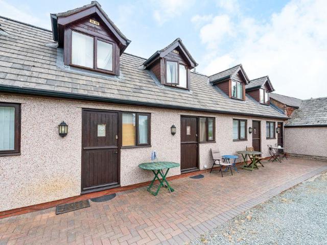 1 bedroom terraced house for sale