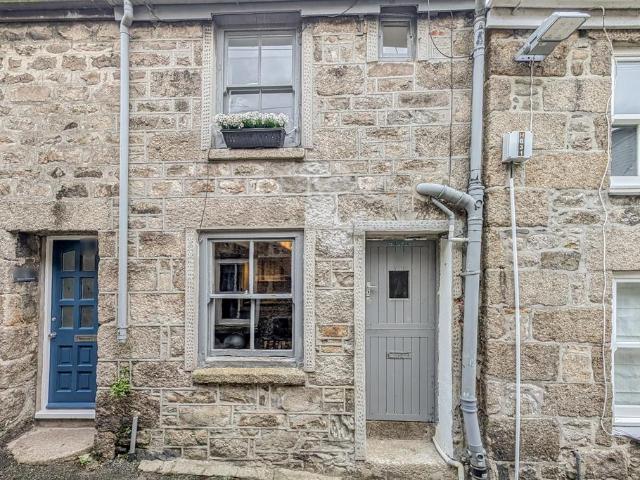 1 bedroom terraced house for sale