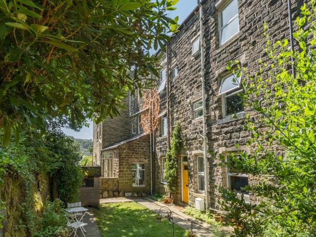 1 bedroom terraced house for sale