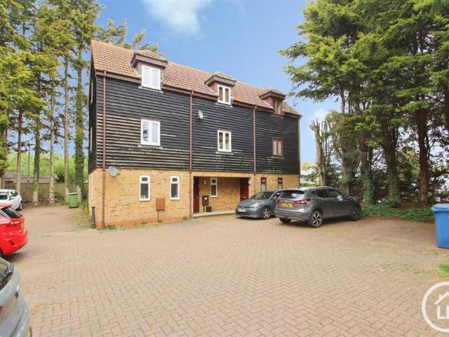 1 bedroom terraced house for sale