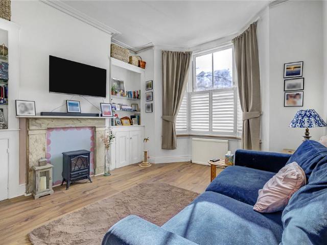 1 bedroom terraced house for sale