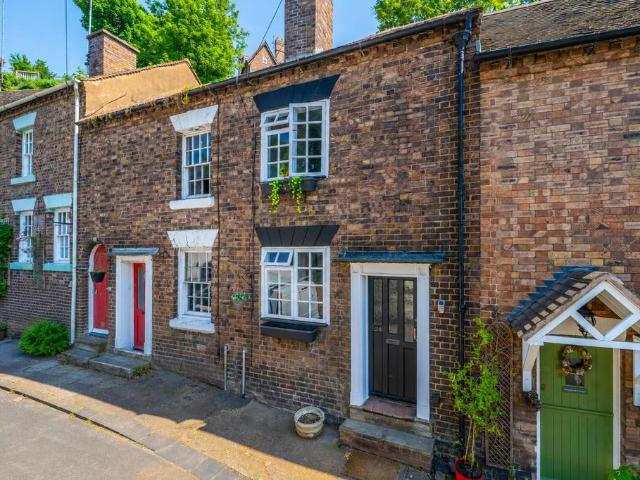1 bedroom terraced house for sale