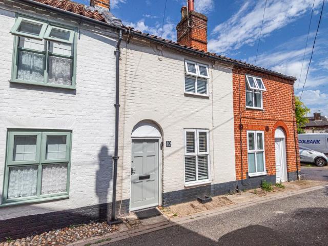 1 bedroom terraced house for sale