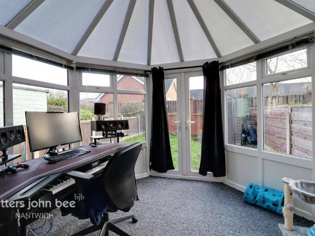 1 bedroom terraced house for sale