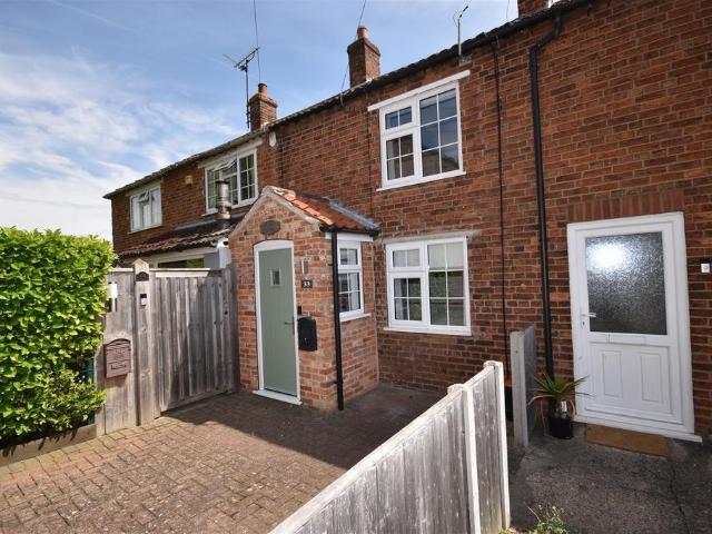 1 bedroom terraced house for sale