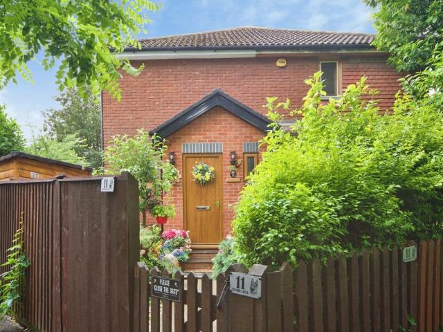 1 bedroom terraced house for sale