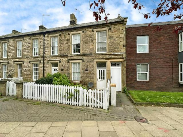 1 bedroom terraced house for sale
