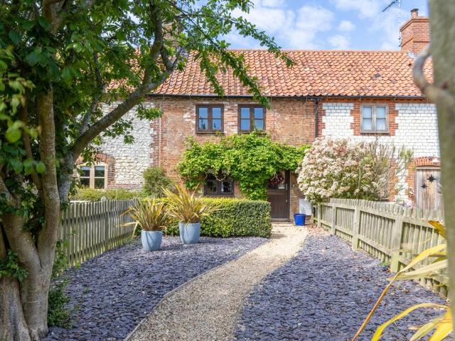 1 bedroom terraced house for sale