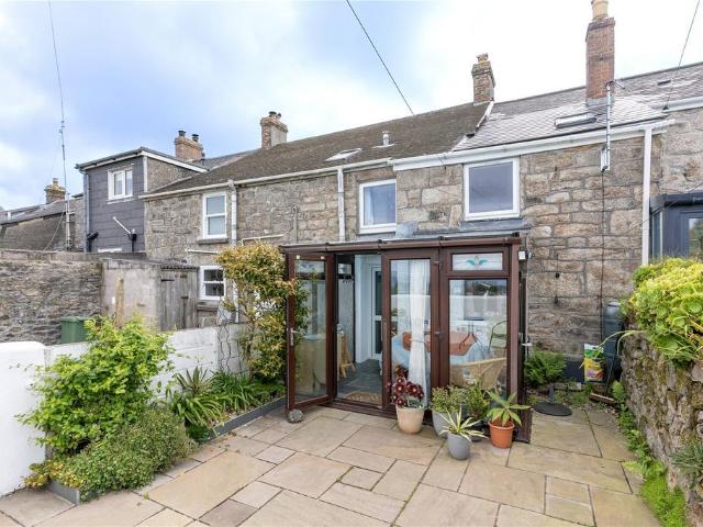 1 bedroom terraced house for sale