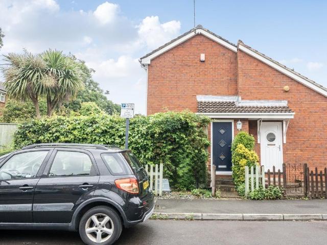 1 bedroom terraced house for sale