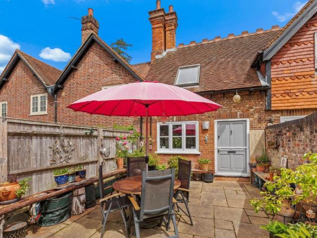 1 bedroom terraced house for sale