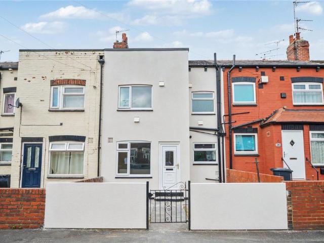 1 bedroom terraced house for sale