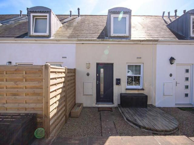 1 bedroom terraced house for sale