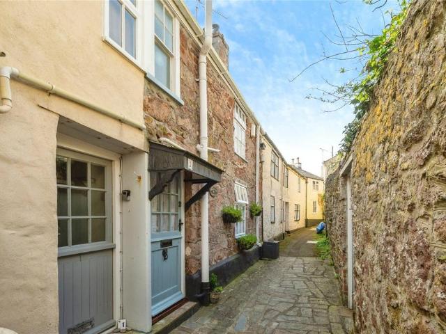 1 bedroom terraced house for sale