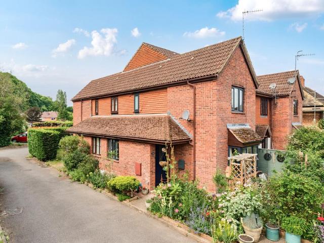 1 bedroom terraced house for sale