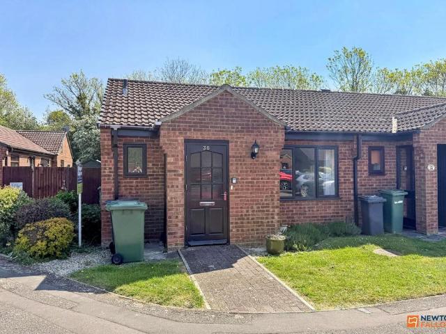 1 bedroom end of terrace house for sale