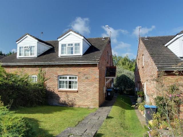 1 bedroom terraced house for sale