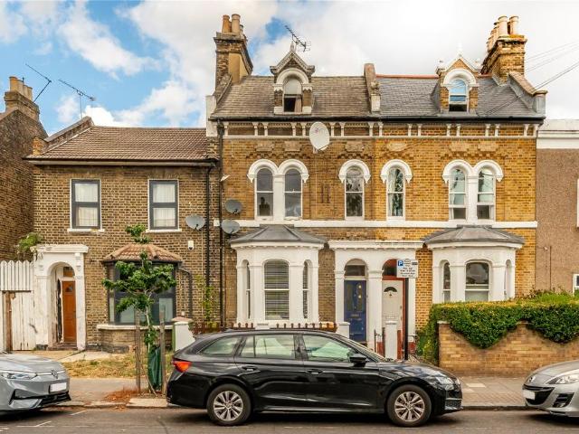 1 bedroom terraced house for sale