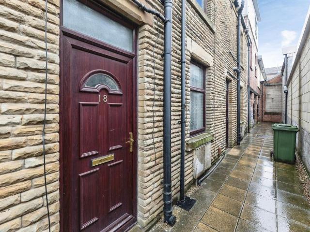 1 bedroom terraced house for sale