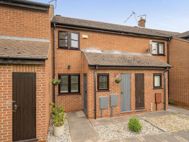 1 bedroom terraced house for sale
