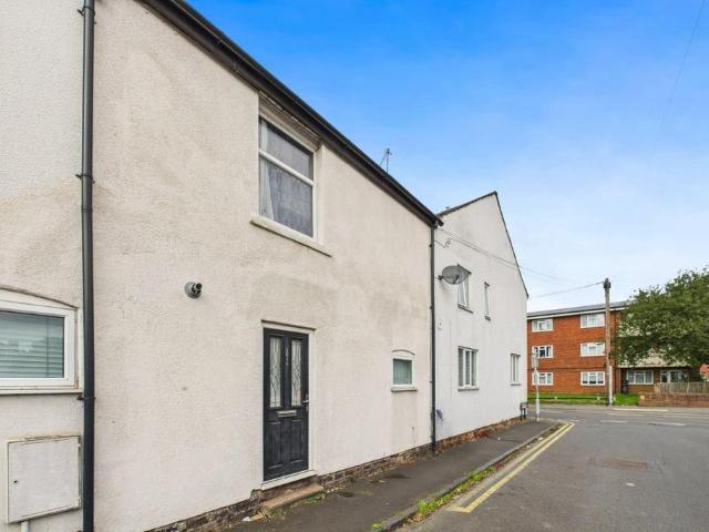 1 bedroom terraced house for sale
