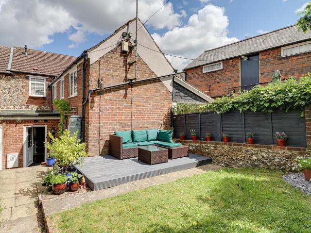 1 bedroom terraced house for sale
