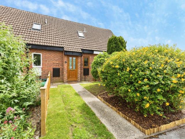 1 bedroom terraced house for sale