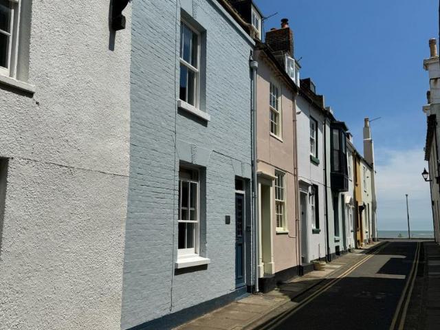 1 bedroom terraced house for sale