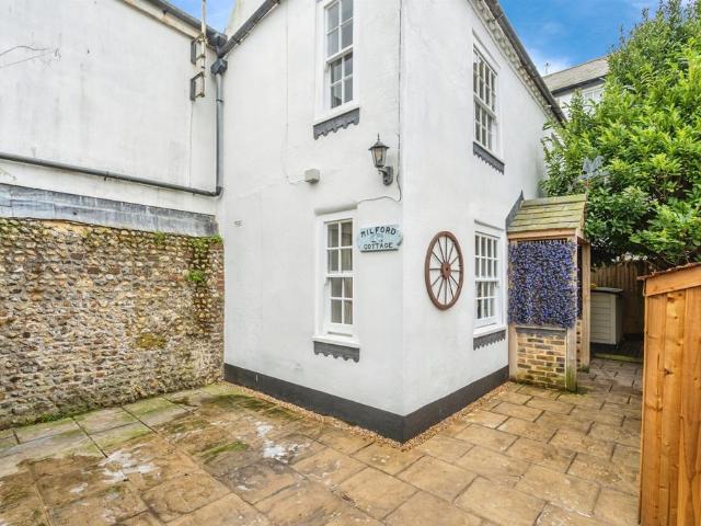 1 bedroom terraced house for sale