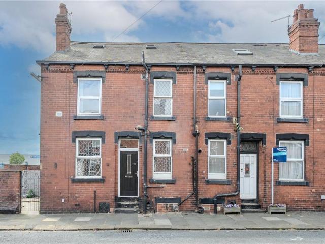 1 bedroom terraced house for sale