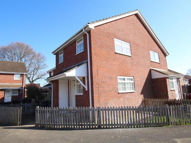 1 bedroom terraced house for sale