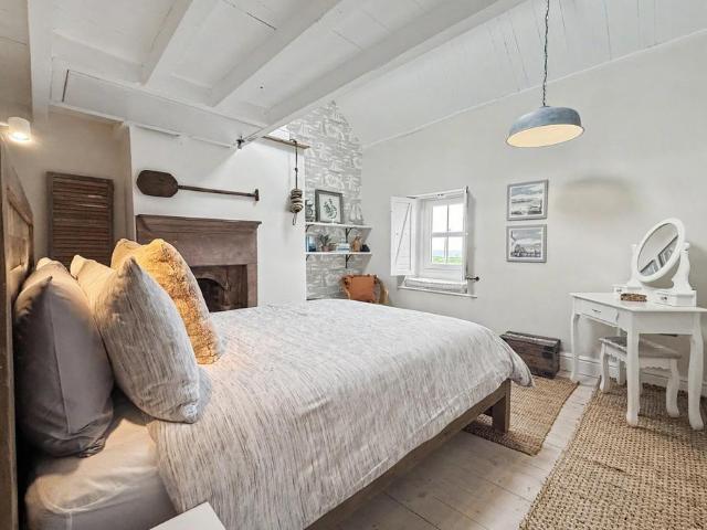 1 bedroom terraced house for sale