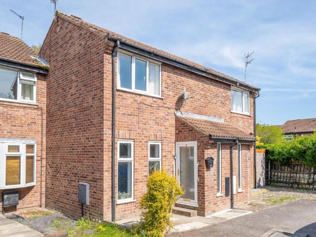 1 bedroom terraced house for sale