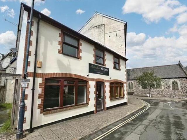 1 Bedroom Terraced House For Sale In 4 Church Court, St James Street