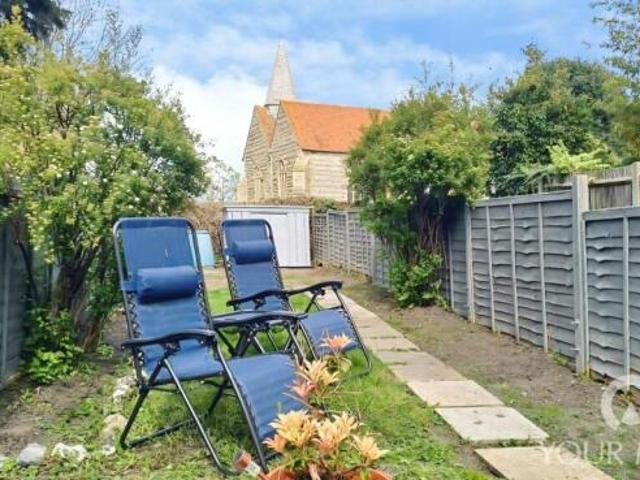 1 bedroom terraced house for sale in Church Cottages, Church Street, Higham, Rochester, ME3