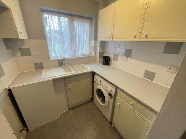 1 bedroom terraced house for sale in Albury Close, Luton, Bedfordshire, LU3 4AY, LU3