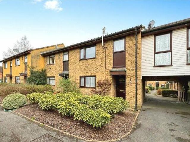 1 Bedroom Terraced House For Sale In Ash Vale