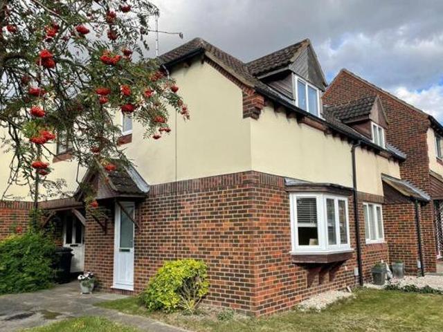 1 Bedroom Terraced House For Sale In Baldock