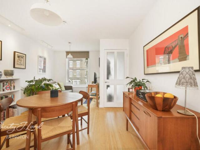 1 bedroom terraced house for sale in Fonthill Road, London N4