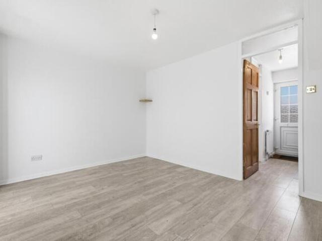 1 bedroom terraced house for sale in Mountbatten Way, Springfield, CM1