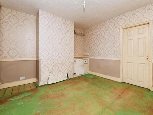 1 bedroom terraced house for sale in Queens Road, Brentwood, Essex, CM14