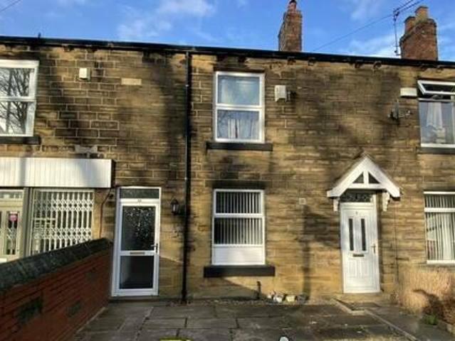 1 bedroom terraced house for sale in Town Street Gildersome LS27